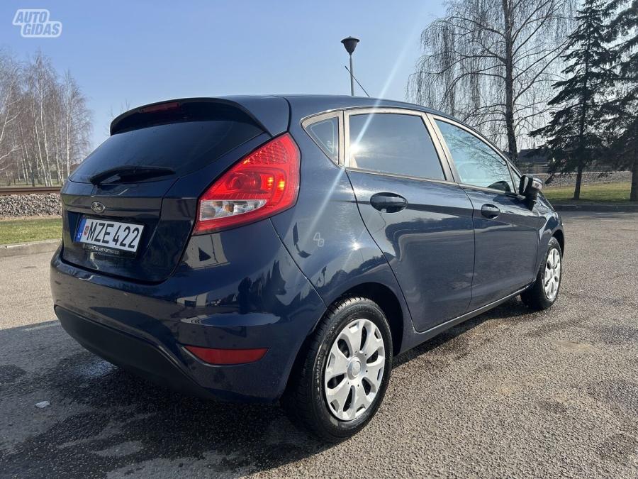 Ford Fiesta 2010 Marijampole, ar dzinēja tilpumu 1.20 L un nobraukumu 270 tūkst. km par 1750 €, foto 4 vietnē AUTOMOTO.COM.LV