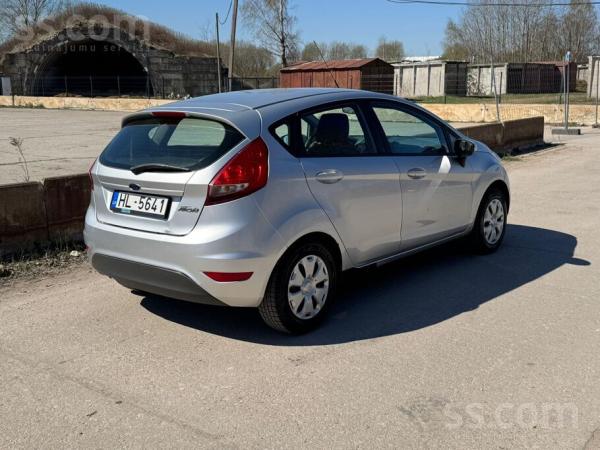 Ford Fiesta 2010 in Riga, with an engine capacity of 1.20 L and mileage of 0 thousand km for 2499 €, photo 5 on AUTOMOTO.COM.LV