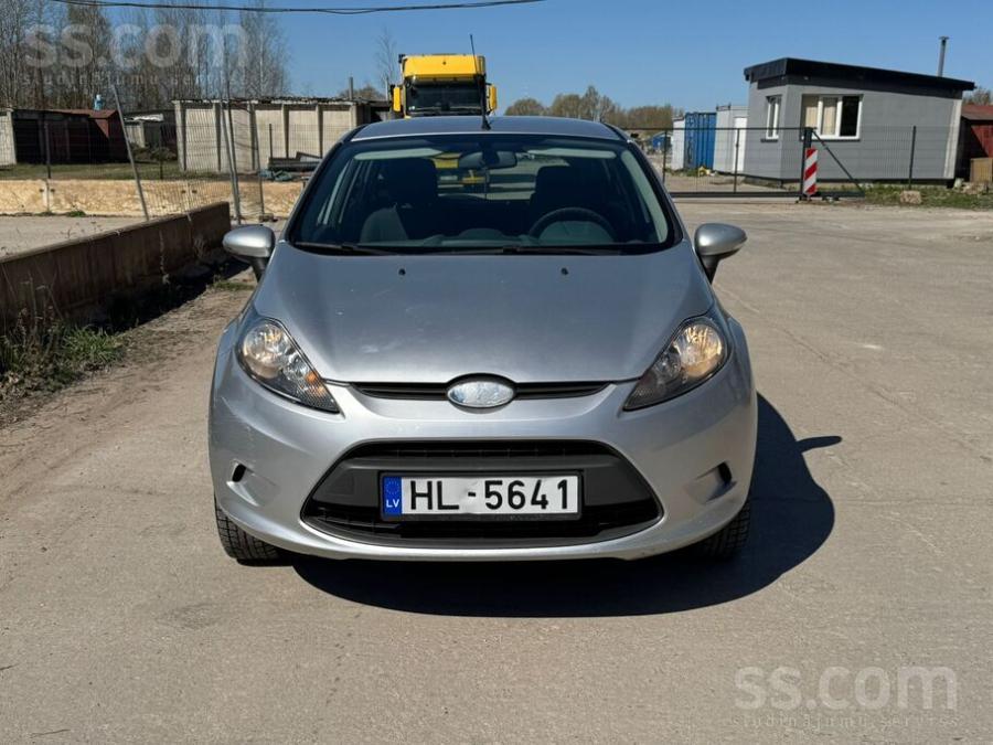 Ford Fiesta 2010 Rīga, ar dzinēja tilpumu 1.20 L un nobraukumu 0 tūkst. km par 2499 €, foto 9 vietnē AUTOMOTO.COM.LV