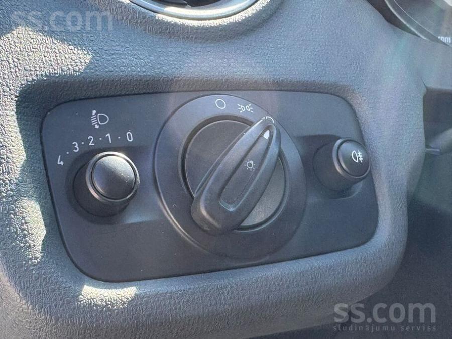 Ford Fiesta 2010 Rīga, ar dzinēja tilpumu 1.20 L un nobraukumu 0 tūkst. km par 2499 €, foto 15 vietnē AUTOMOTO.COM.LV