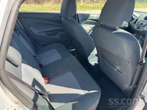 Ford Fiesta 2010 Rīga, ar dzinēja tilpumu 1.20 L un nobraukumu 0 tūkst. km par 2499 €, foto 24 vietnē AUTOMOTO.COM.LV