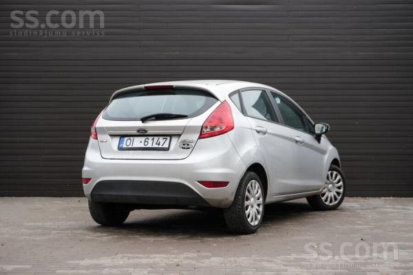 Ford Fiesta 2010 in Riga, with an engine capacity of 1.60 L and mileage of 283 thousand km for 3990 €, photo 3 on AUTOMOTO.COM.LV