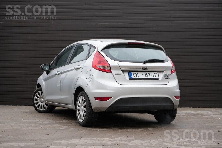 Ford Fiesta 2010 in Riga, with an engine capacity of 1.60 L and mileage of 283 thousand km for 3990 €, photo 5 on AUTOMOTO.COM.LV