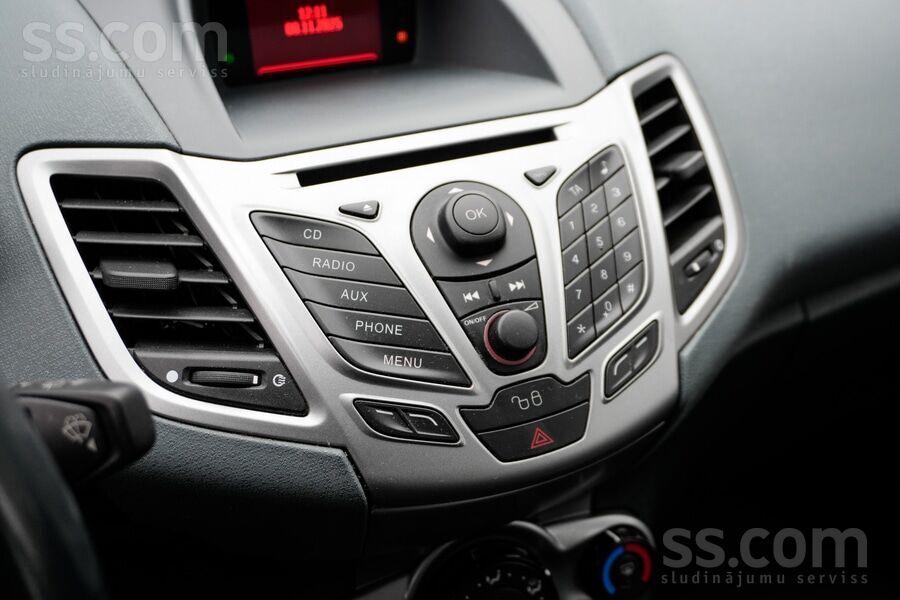 Ford Fiesta 2010 in Riga, with an engine capacity of 1.60 L and mileage of 283 thousand km for 3990 €, photo 12 on AUTOMOTO.COM.LV