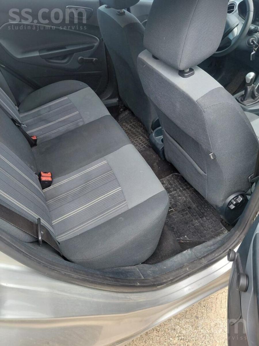 Ford Fiesta 2010 Rīga, ar dzinēja tilpumu 1.40 L un nobraukumu 213 tūkst. km par 1500 €, foto 6 vietnē AUTOMOTO.COM.LV