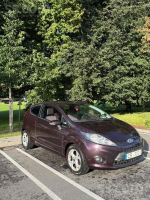 Ford Fiesta 2010 in Riga, with an engine capacity of 1.60 L and mileage of 230 thousand km for 3800 €, photo 3 on AUTOMOTO.COM.LV