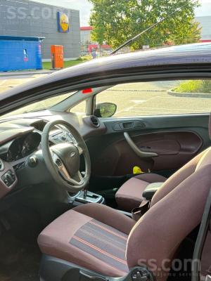 Ford Fiesta 2010 in Riga, with an engine capacity of 1.60 L and mileage of 230 thousand km for 3800 €, photo 6 on AUTOMOTO.COM.LV