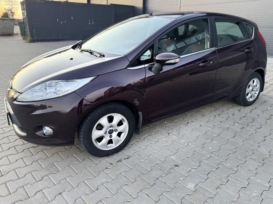 Ford Fiesta 2010 Kauņa, ar dzinēja tilpumu 1.60 L un nobraukumu 167 tūkst. km par 2600 €, foto 12 vietnē AUTOMOTO.COM.LV