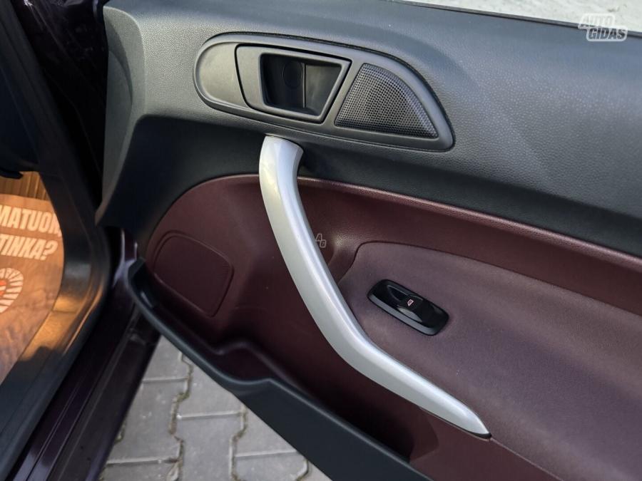 Ford Fiesta 2010 Kauņa, ar dzinēja tilpumu 1.60 L un nobraukumu 167 tūkst. km par 2600 €, foto 18 vietnē AUTOMOTO.COM.LV