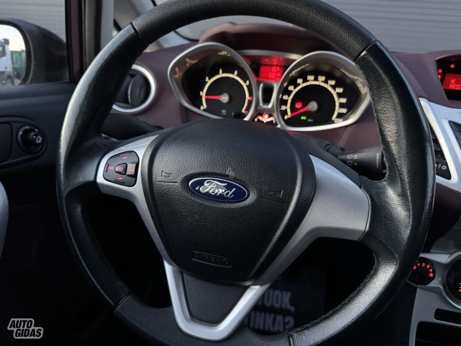 Ford Fiesta 2010 Kauņa, ar dzinēja tilpumu 1.60 L un nobraukumu 167 tūkst. km par 2600 €, foto 23 vietnē AUTOMOTO.COM.LV