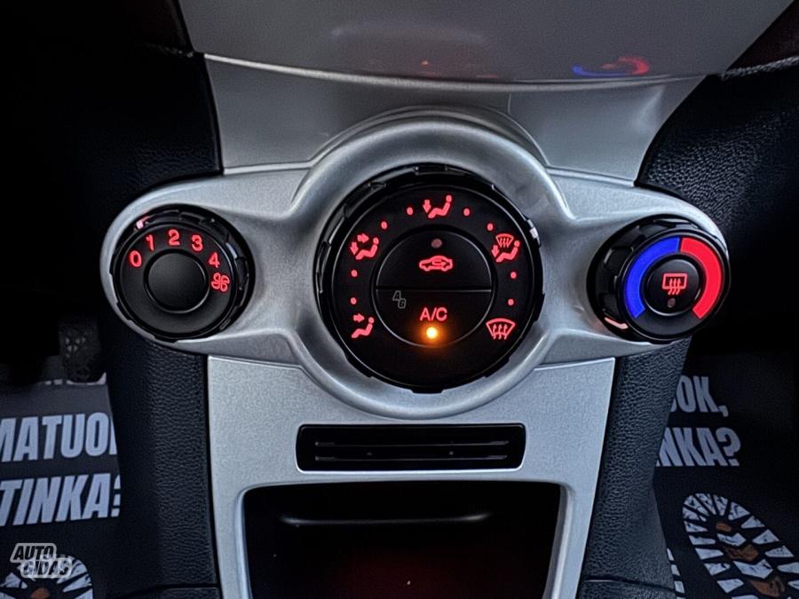 Ford Fiesta 2010 Kauņa, ar dzinēja tilpumu 1.60 L un nobraukumu 167 tūkst. km par 2600 €, foto 24 vietnē AUTOMOTO.COM.LV