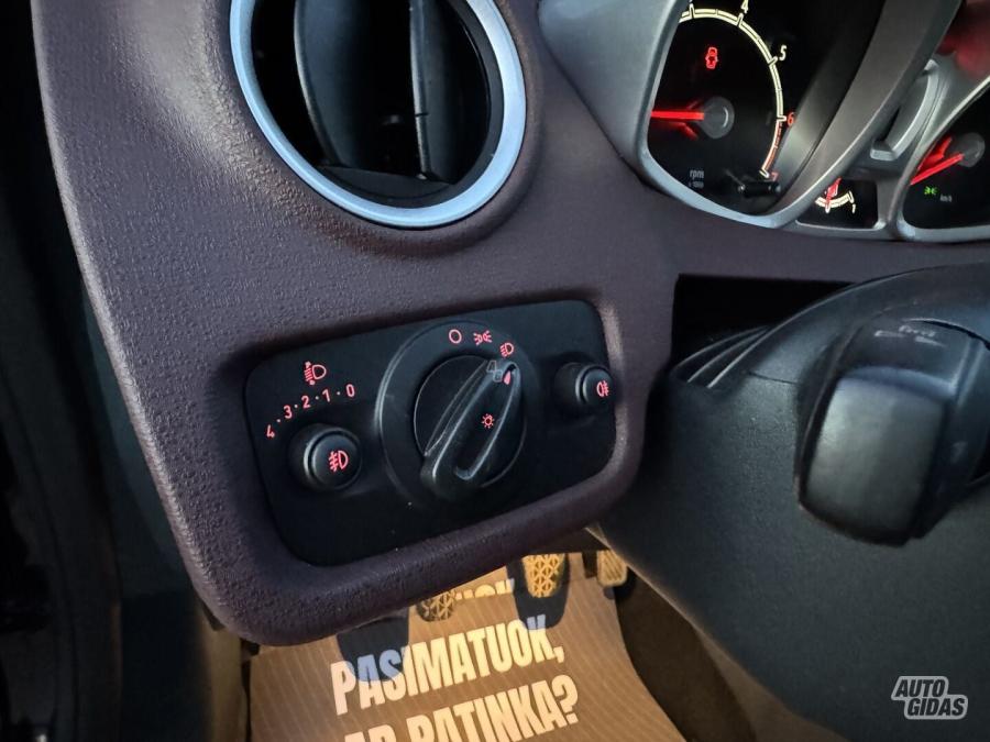 Ford Fiesta 2010 Kauņa, ar dzinēja tilpumu 1.60 L un nobraukumu 167 tūkst. km par 2600 €, foto 28 vietnē AUTOMOTO.COM.LV