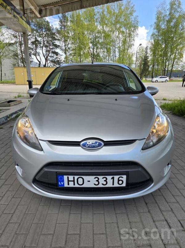 Ford Fiesta 2011 in Riga, with an engine capacity of 1.20 L and mileage of 173 thousand km for 6550 €, photo 3 on AUTOMOTO.COM.LV