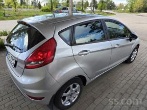Ford Fiesta 2011 in Riga, with an engine capacity of 1.20 L and mileage of 173 thousand km for 5000 €, photo 4 on AUTOMOTO.COM.LV