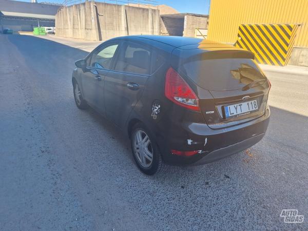 Ford Fiesta 2011 in Klaipeda, with an engine capacity of 1.40 L and mileage of 207 thousand km for 900 €, photo 5 on AUTOMOTO.COM.LV