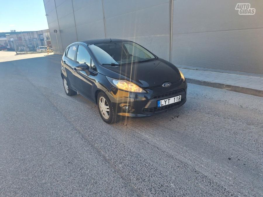 Ford Fiesta 2011 Klaipėda, ar dzinēja tilpumu 1.40 L un nobraukumu 207 tūkst. km par 900 €, foto 12 vietnē AUTOMOTO.COM.LV