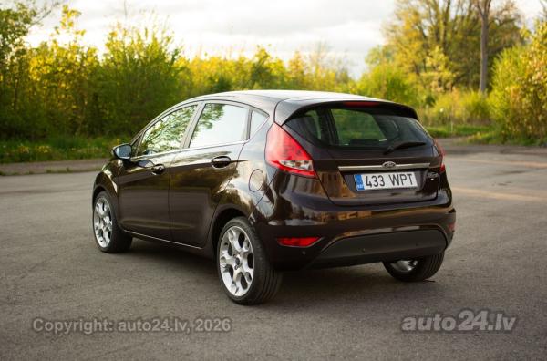 Ford Fiesta 2011 in Parnu, with an engine capacity of 1.60 L and mileage of 263 thousand km for 3750 €, photo 4 on AUTOMOTO.COM.LV