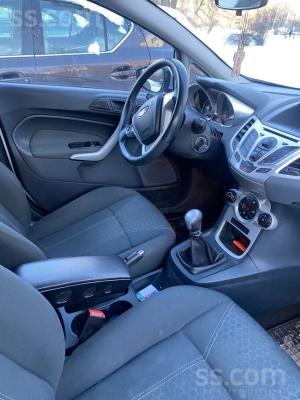 Ford Fiesta 2011 in Riga, with an engine capacity of 1.60 L and mileage of 192 thousand km for 2200 €, photo 6 on AUTOMOTO.COM.LV
