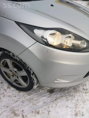 Ford Fiesta 2012 Ventspils, ar dzinēja tilpumu 1.60 L un nobraukumu 252 tūkst. km par 3200 €, foto 4 vietnē AUTOMOTO.COM.LV