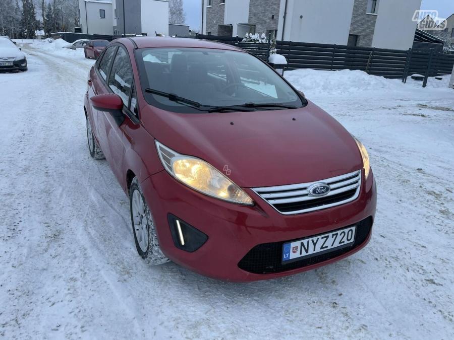 Ford Fiesta 2012 in Vilnius, with an engine capacity of 1.60 L and mileage of 153 thousand km for 2350 €, photo 3 on AUTOMOTO.COM.LV