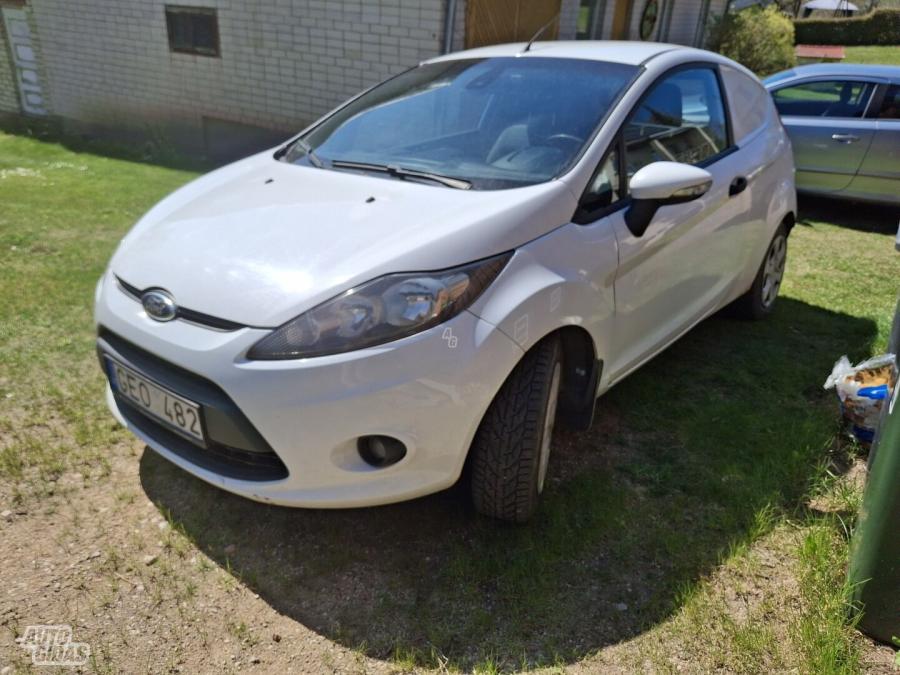 Ford Fiesta 2012 Ignalina, ar dzinēja tilpumu 1.20 L un nobraukumu 180 tūkst. km par 950 €, foto 3 vietnē AUTOMOTO.COM.LV