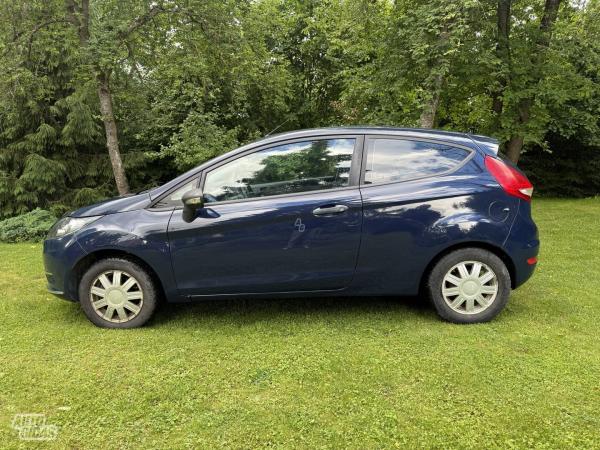 Ford Fiesta 2012 in Trakai, with an engine capacity of 1.40 L and mileage of 320 thousand km for 1700 €, photo 6 on AUTOMOTO.COM.LV