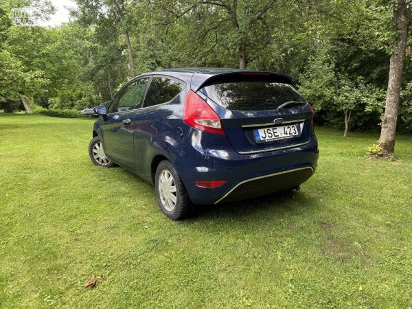 Ford Fiesta 2012 in Trakai, with an engine capacity of 1.40 L and mileage of 320 thousand km for 1700 €, photo 10 on AUTOMOTO.COM.LV