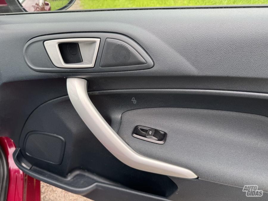 Ford Fiesta 2012 Kauņa, ar dzinēja tilpumu 1.20 L un nobraukumu 200 tūkst. km par 2700 €, foto 24 vietnē AUTOMOTO.COM.LV