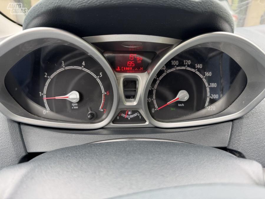 Ford Fiesta 2012 Kauņa, ar dzinēja tilpumu 1.20 L un nobraukumu 200 tūkst. km par 2450 €, foto 30 vietnē AUTOMOTO.COM.LV