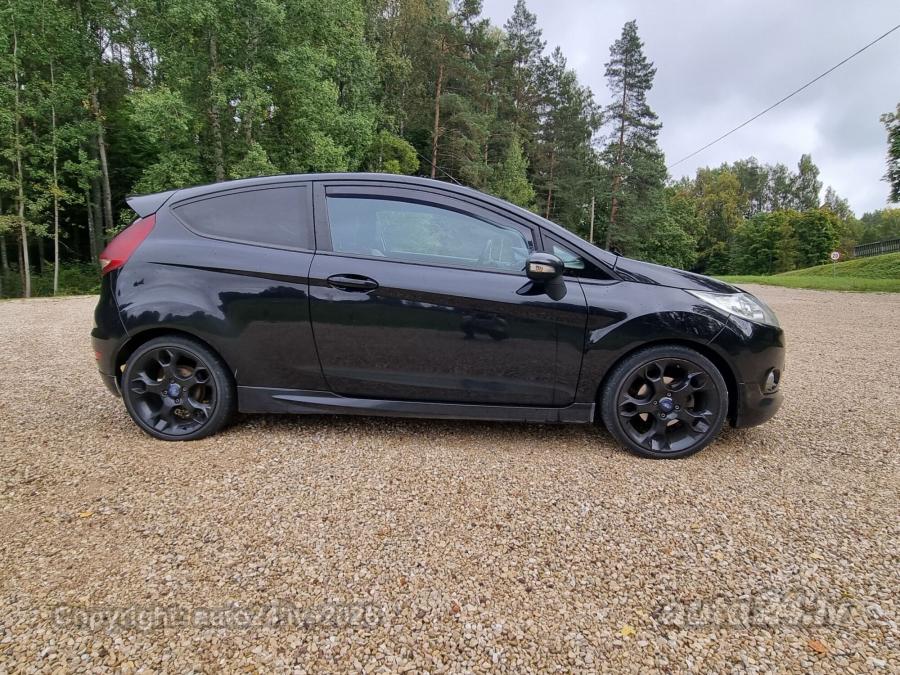 Ford Fiesta 2012 Otepē, ar dzinēja tilpumu 1.60 L un nobraukumu 0 tūkst. km par 4999 €, foto 1 vietnē AUTOMOTO.COM.LV