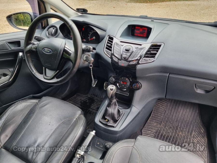 Ford Fiesta 2012 Otepē, ar dzinēja tilpumu 1.60 L un nobraukumu 0 tūkst. km par 4999 €, foto 13 vietnē AUTOMOTO.COM.LV