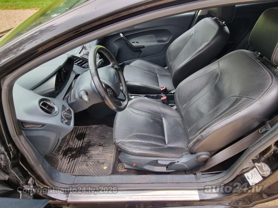 Ford Fiesta 2012 Otepē, ar dzinēja tilpumu 1.60 L un nobraukumu 0 tūkst. km par 4999 €, foto 14 vietnē AUTOMOTO.COM.LV
