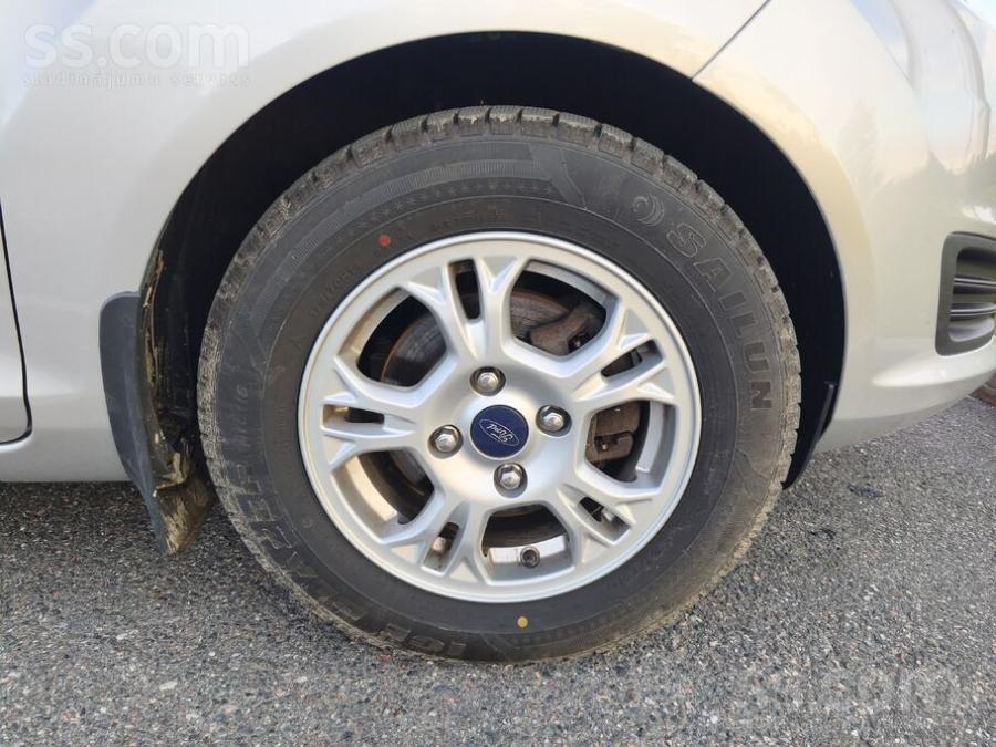 Ford Fiesta 2013 in Ogre, with an engine capacity of 1.20 L and mileage of 160 thousand km for 4200 €, photo 7 on AUTOMOTO.COM.LV