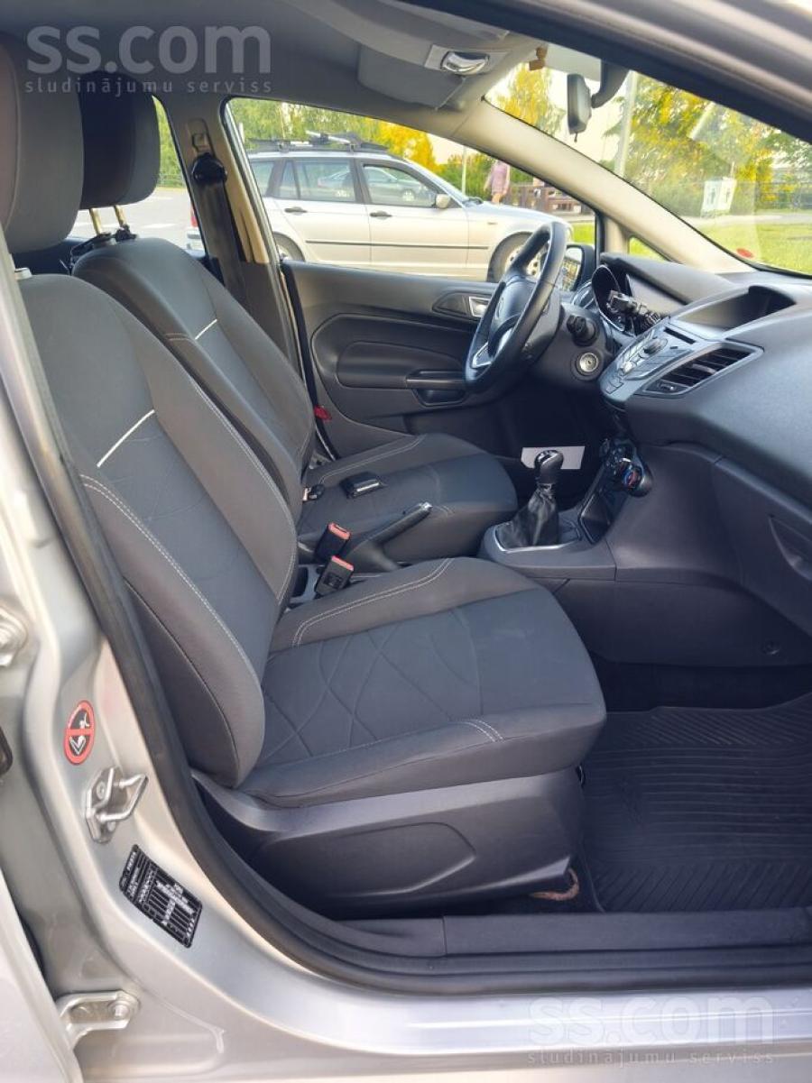 Ford Fiesta 2013 in Ogre, with an engine capacity of 1.20 L and mileage of 160 thousand km for 4200 €, photo 8 on AUTOMOTO.COM.LV