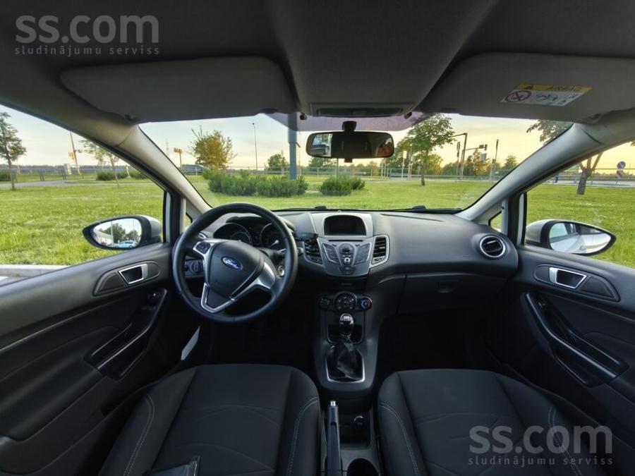 Ford Fiesta 2013 in Ogre, with an engine capacity of 1.20 L and mileage of 160 thousand km for 4200 €, photo 10 on AUTOMOTO.COM.LV