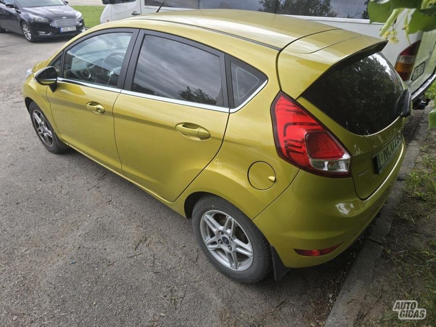 Ford Fiesta 2013 in Siauliai, with an engine capacity of 1.00 L and mileage of 252 thousand km for 1350 €, photo 1 on AUTOMOTO.COM.LV