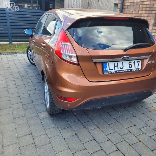 Ford Fiesta 2015 Kauņa, ar dzinēja tilpumu 1.60 L un nobraukumu 119 tūkst. km par 4200 €, foto 3 vietnē AUTOMOTO.COM.LV