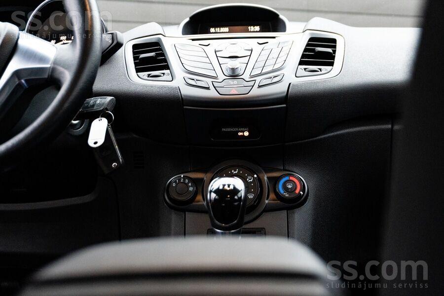 Ford Fiesta 2016 Rīga, ar dzinēja tilpumu 1.50 L un nobraukumu 248 tūkst. km par 4990 €, foto 9 vietnē AUTOMOTO.COM.LV