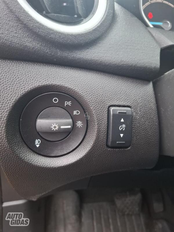 Ford Fiesta 2016 Klaipėda, ar dzinēja tilpumu 1.60 L un nobraukumu 172 tūkst. km par 5600 €, foto 9 vietnē AUTOMOTO.COM.LV