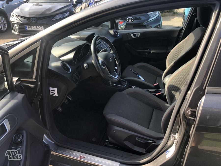 Ford Fiesta 2017 in Klaipeda, with an engine capacity of 1.00 L and mileage of 137 thousand km for 5950 €, photo 18 on AUTOMOTO.COM.LV