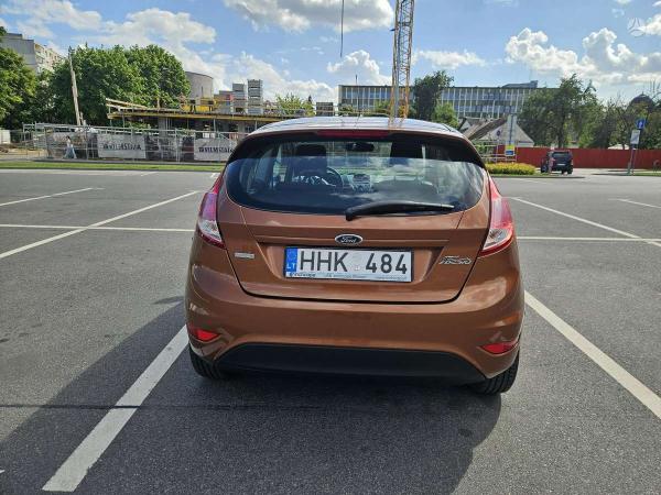Oranžs Ford Fiesta 2014 Viļņa, ar dzinēja tilpumu 1.00 L un nobraukumu 65 tūkst. km par 4050 €, foto 5 vietnē AUTOMOTO.COM.LV