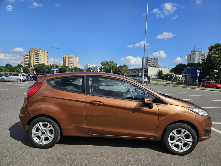 Oranžs Ford Fiesta 2014 Viļņa, ar dzinēja tilpumu 1.00 L un nobraukumu 65 tūkst. km par 4050 €, foto 8 vietnē AUTOMOTO.COM.LV
