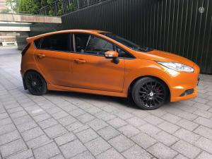 Oranžs Ford Fiesta 2017 Viļņa, ar dzinēja tilpumu 1.60 L un nobraukumu 150 tūkst. km par 8500 €, foto 3 vietnē AUTOMOTO.COM.LV