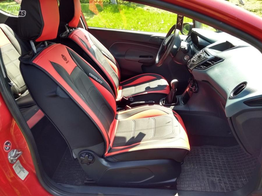 Red Ford Fiesta 2010 in Vilkaviskis, with an engine capacity of 1.40 L and mileage of 221 thousand km for 1950 €, photo 9 on AUTOMOTO.COM.LV