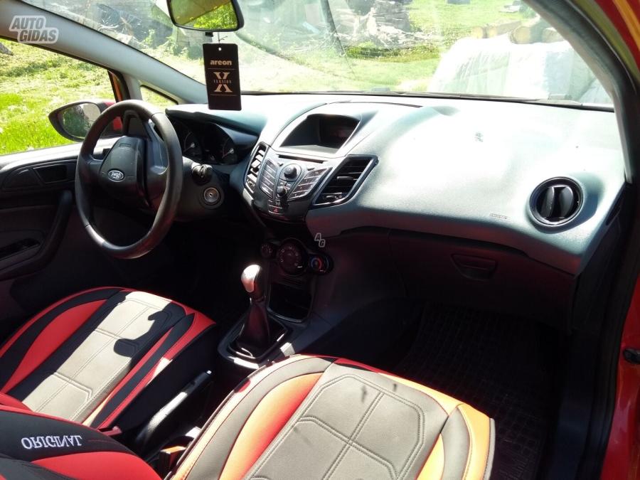 Red Ford Fiesta 2010 in Vilkaviskis, with an engine capacity of 1.40 L and mileage of 221 thousand km for 1950 €, photo 11 on AUTOMOTO.COM.LV