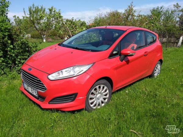 Red Ford Fiesta 2010 in Vilkaviskis, with an engine capacity of 1.40 L and mileage of 221 thousand km for 1950 €, photo 2 on AUTOMOTO.COM.LV