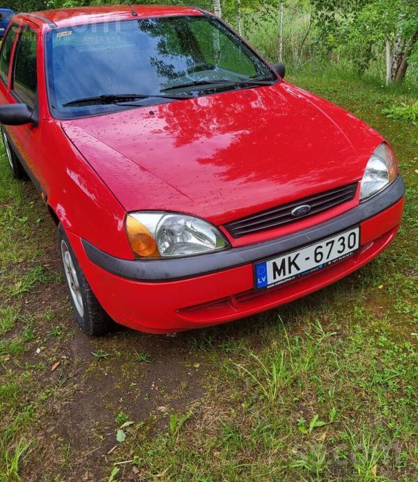 Red Ford Fiesta 2000 in Jelgava, with an engine capacity of 1.30 L and mileage of 132 thousand km for 500 €, photo 3 on AUTOMOTO.COM.LV