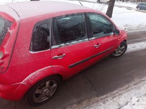 Sarkans Ford Fiesta 2006 Rīga, ar dzinēja tilpumu 1.40 L un nobraukumu 0 tūkst. km par 900 €, foto 5 vietnē AUTOMOTO.COM.LV