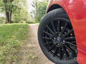 Red Ford Fiesta 2008 in Cesis, with an engine capacity of 1.20 L and mileage of 210 thousand km for 3000 €, photo 5 on AUTOMOTO.COM.LV