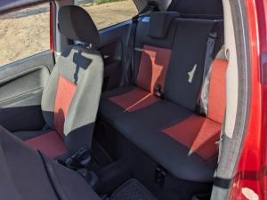 Sarkans Ford Fiesta 2008 Tallina, ar dzinēja tilpumu 1.30 L un nobraukumu 109 tūkst. km par 1630 €, foto 27 vietnē AUTOMOTO.COM.LV